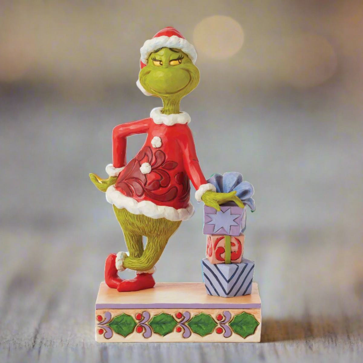 Jim Shore Grinch Leaning on Presents Figurine – 8" Hand-Painted Collec ...